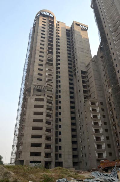 Lotus 300 in Sector 107 Noida by 3C Company - RealEstateIndia.Com