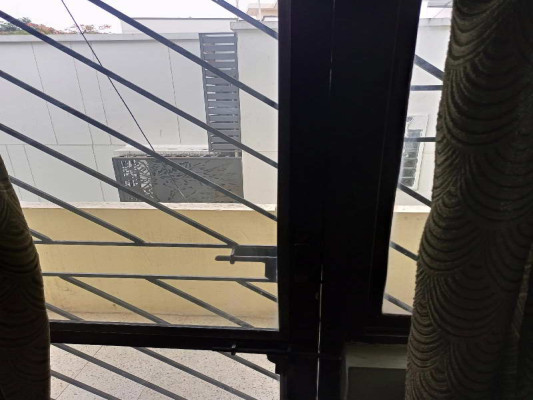 Monarch Manor in Eshwara Layout, Indiranagar, Kodihalli, Bangalore ...