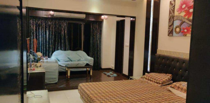 Almeida Park in Bandra West, Mumbai - RealEstateIndia.Com