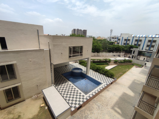 Luxe Paradise in Fatehabad Road, Agra by Op Chains Housing - RealEstateIndia.Com